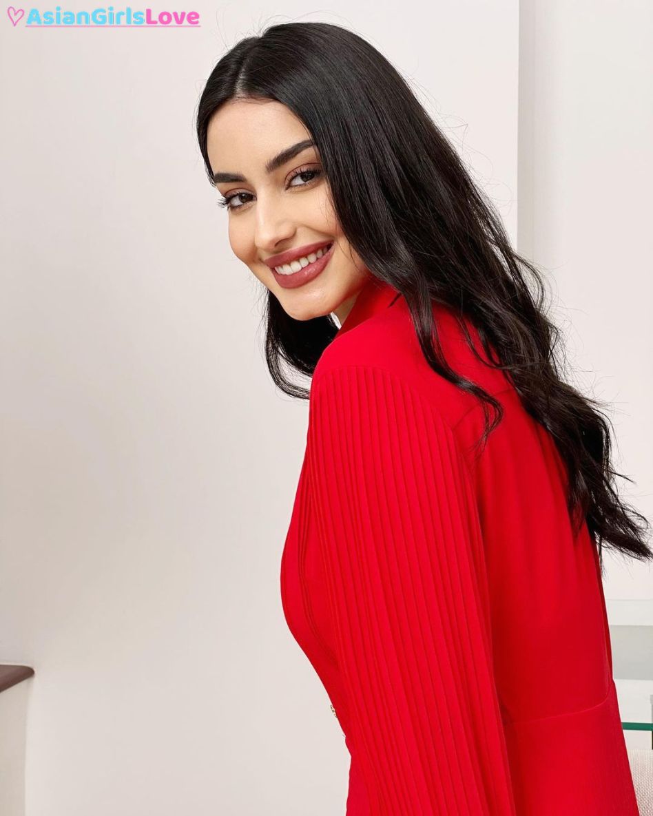 Saudi Arabian Girls: Why Are They Perfect for Marriage?